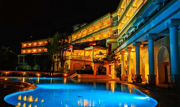 Resorts in Lonavala for Couples