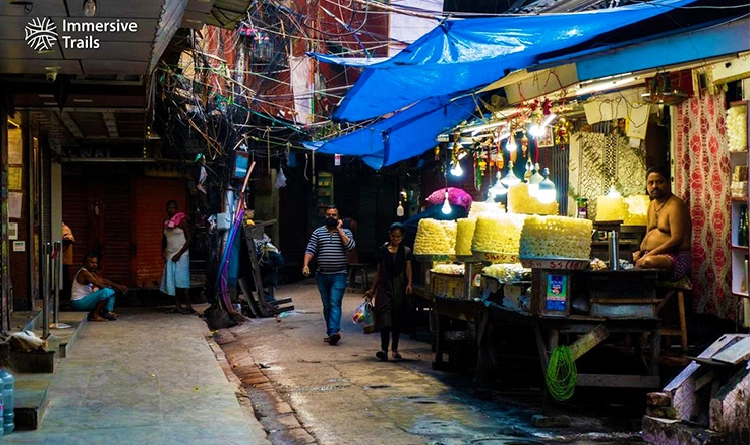 Top 20 Places for Street Food in Kolkata